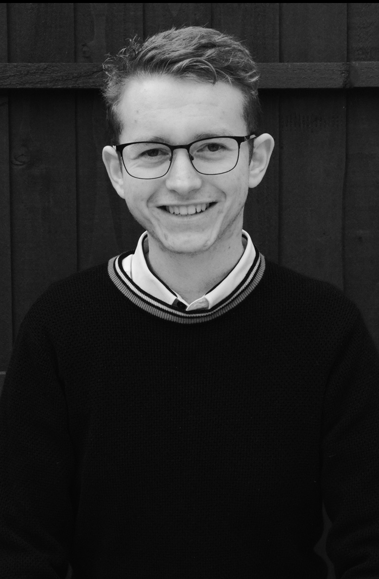 About – My Wedding Pianist.Com